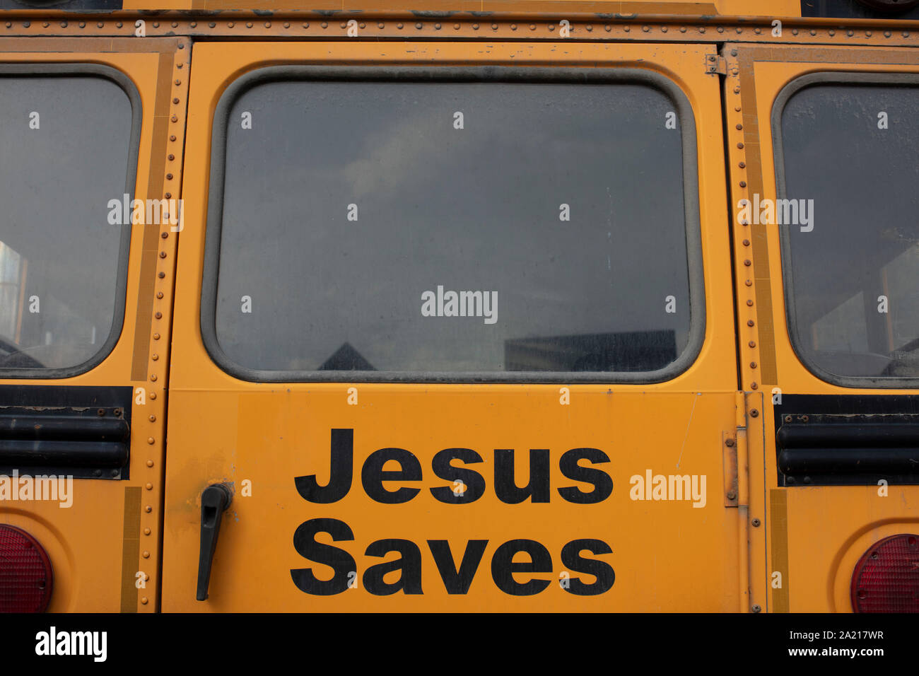 Yellow school bus Stock Photo - Alamy