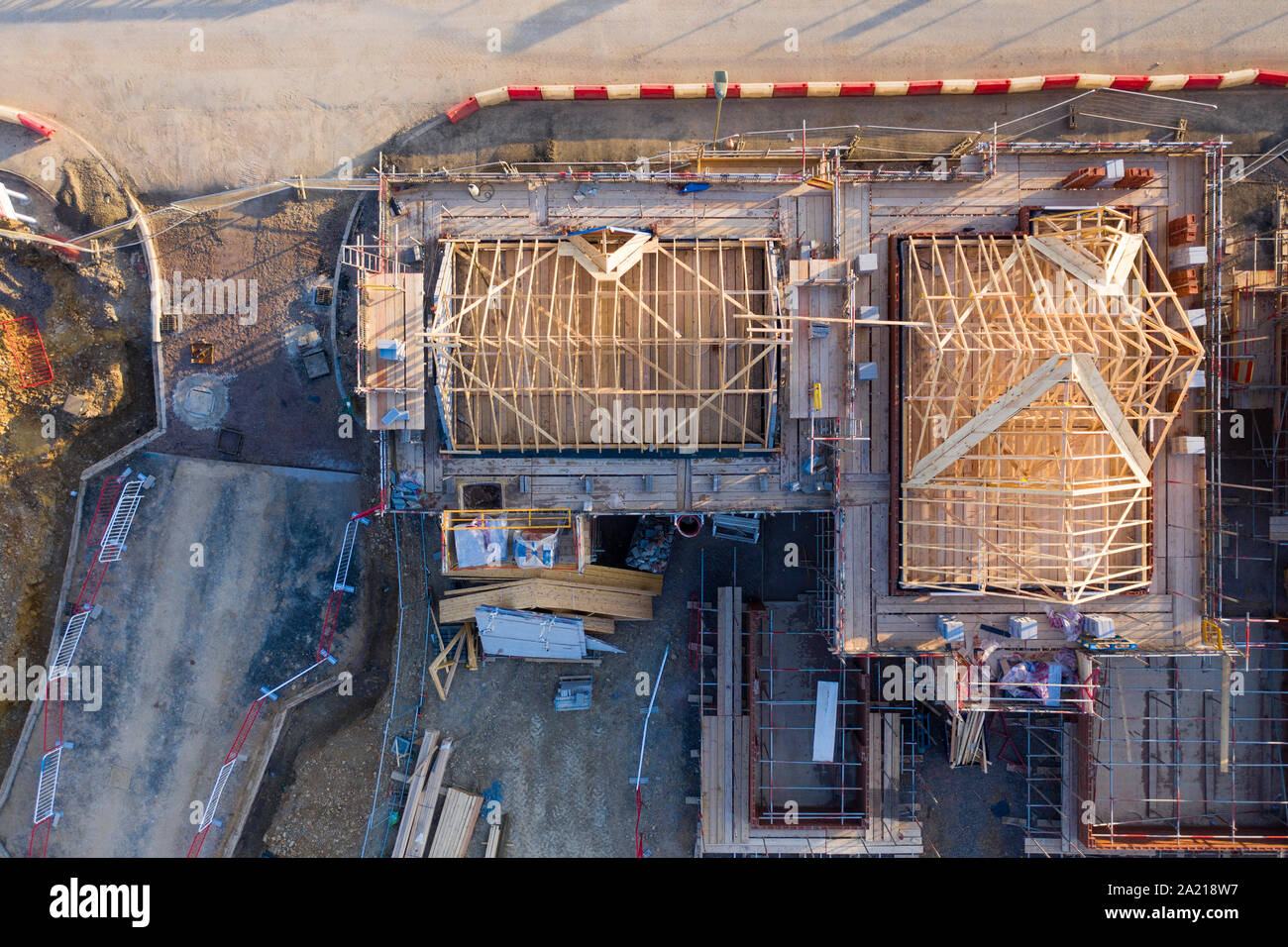 Construction equipment outdoor aerial hi-res stock photography and ...