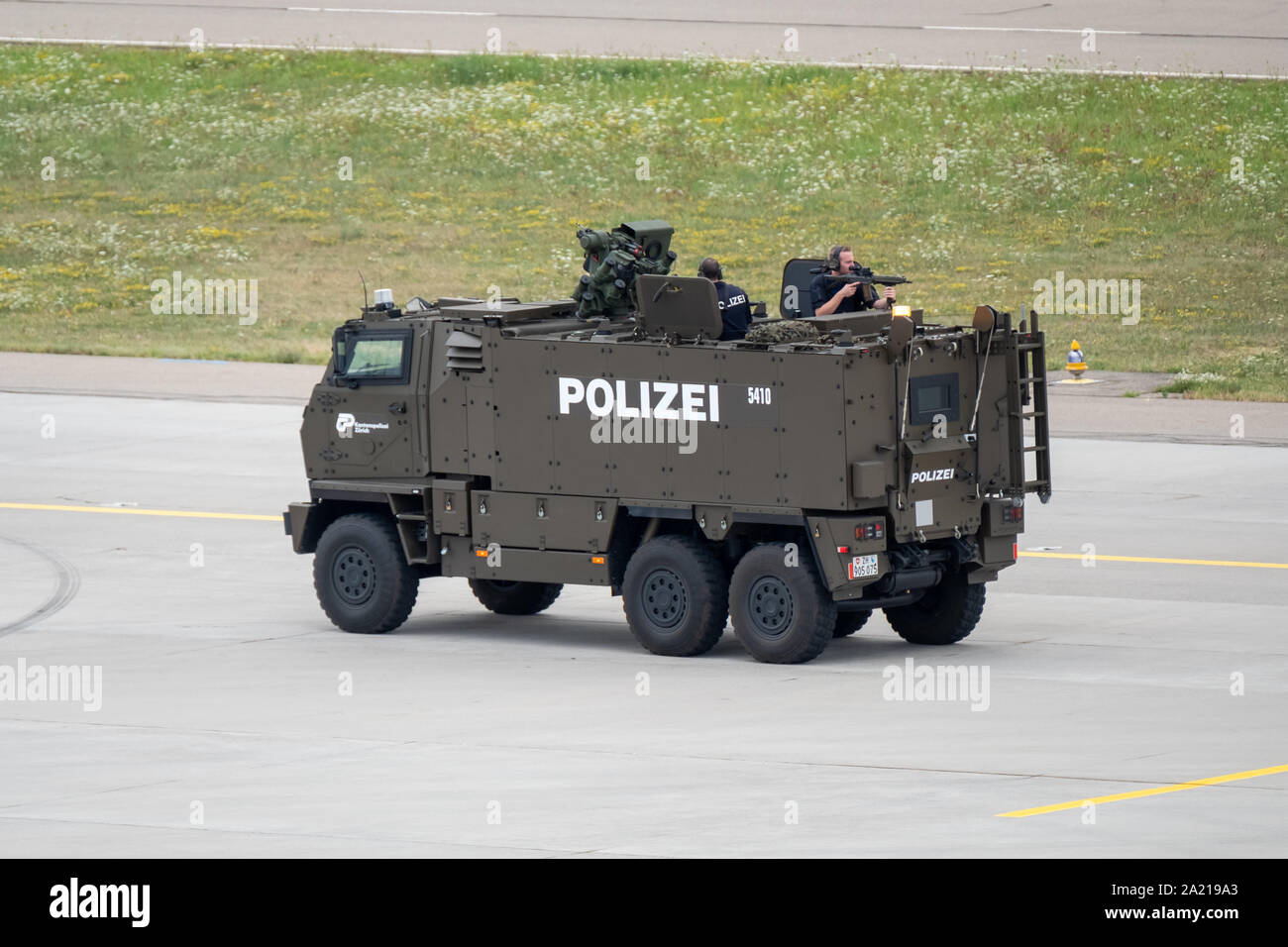 Private security guard service vehicle hi-res stock photography and ...