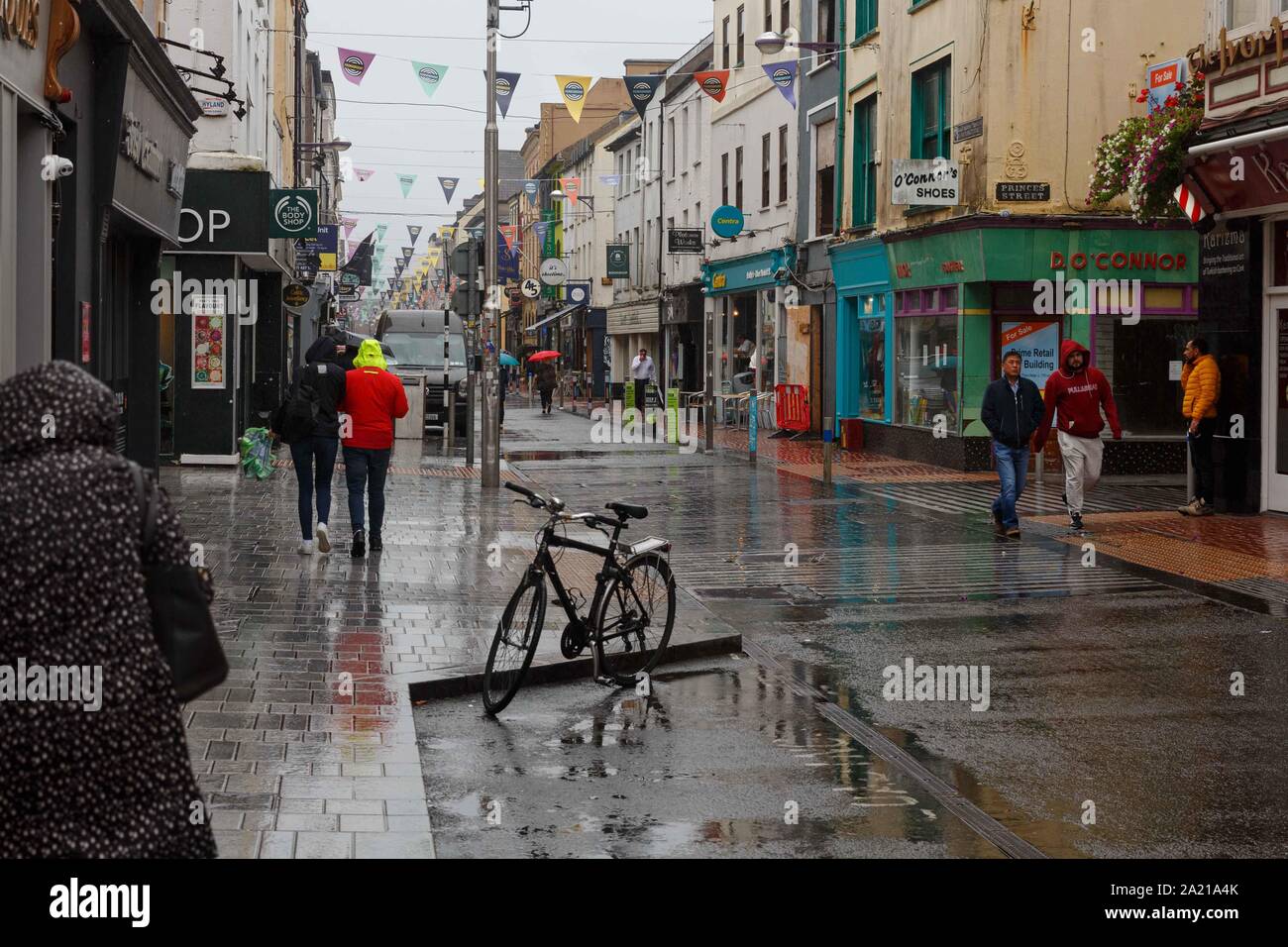 Cork weather warning hi-res stock photography and images - Alamy