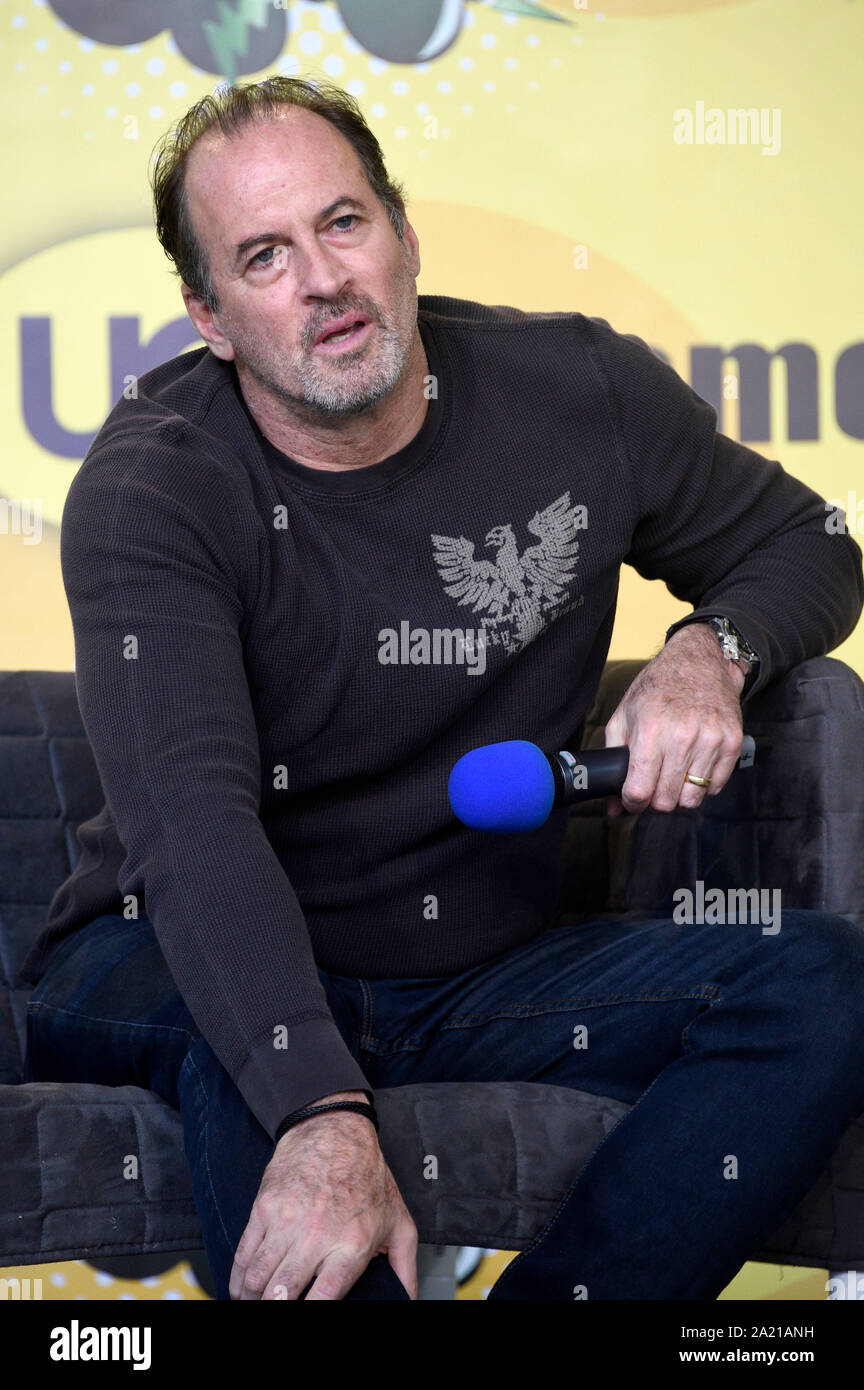 Agent strahm in hi-res stock photography and images - Alamy