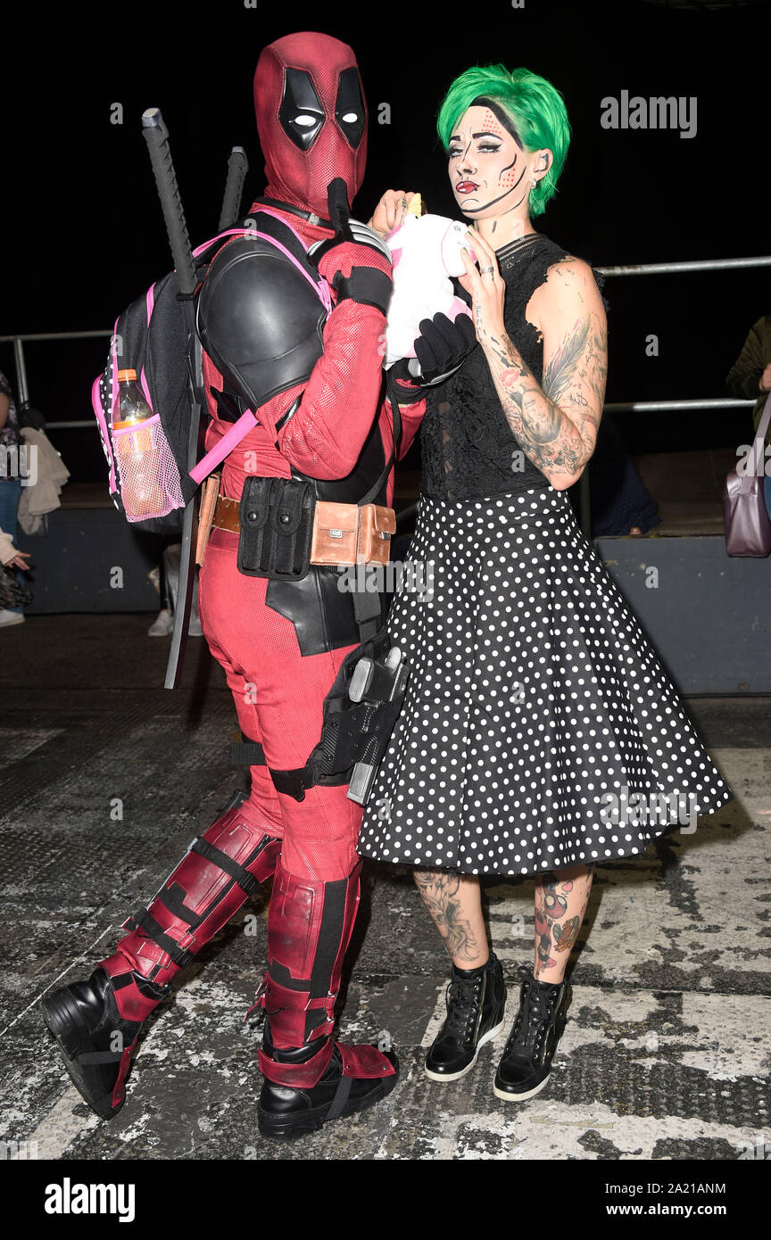 Berlin, Deutschland. 28th Sep, 2019. Deadpool Cosplayer at the 4th ...