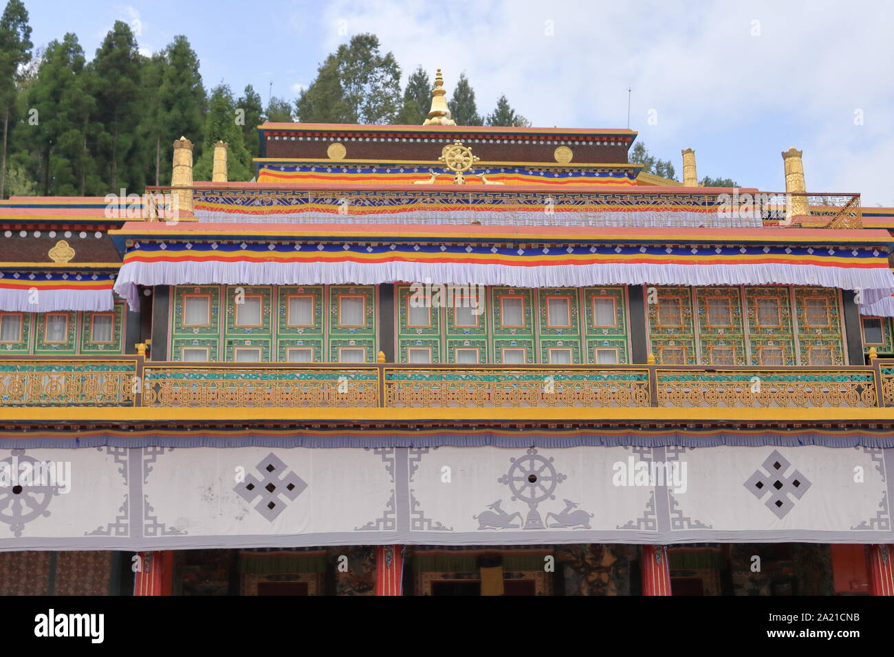 Old rumtek monastery hi-res stock photography and images - Alamy
