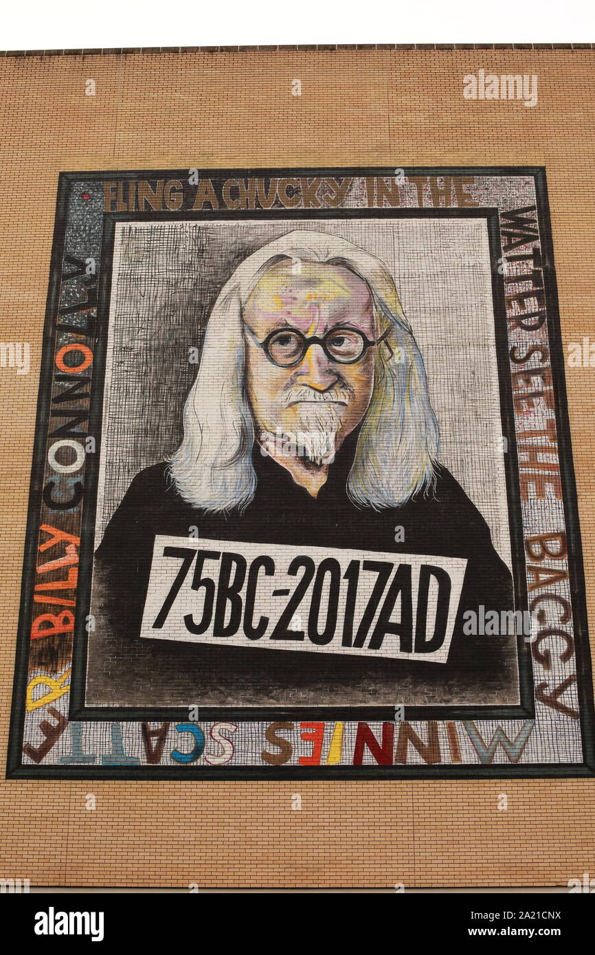 Billy connolly glasgow mural hi-res stock photography and images - Alamy
