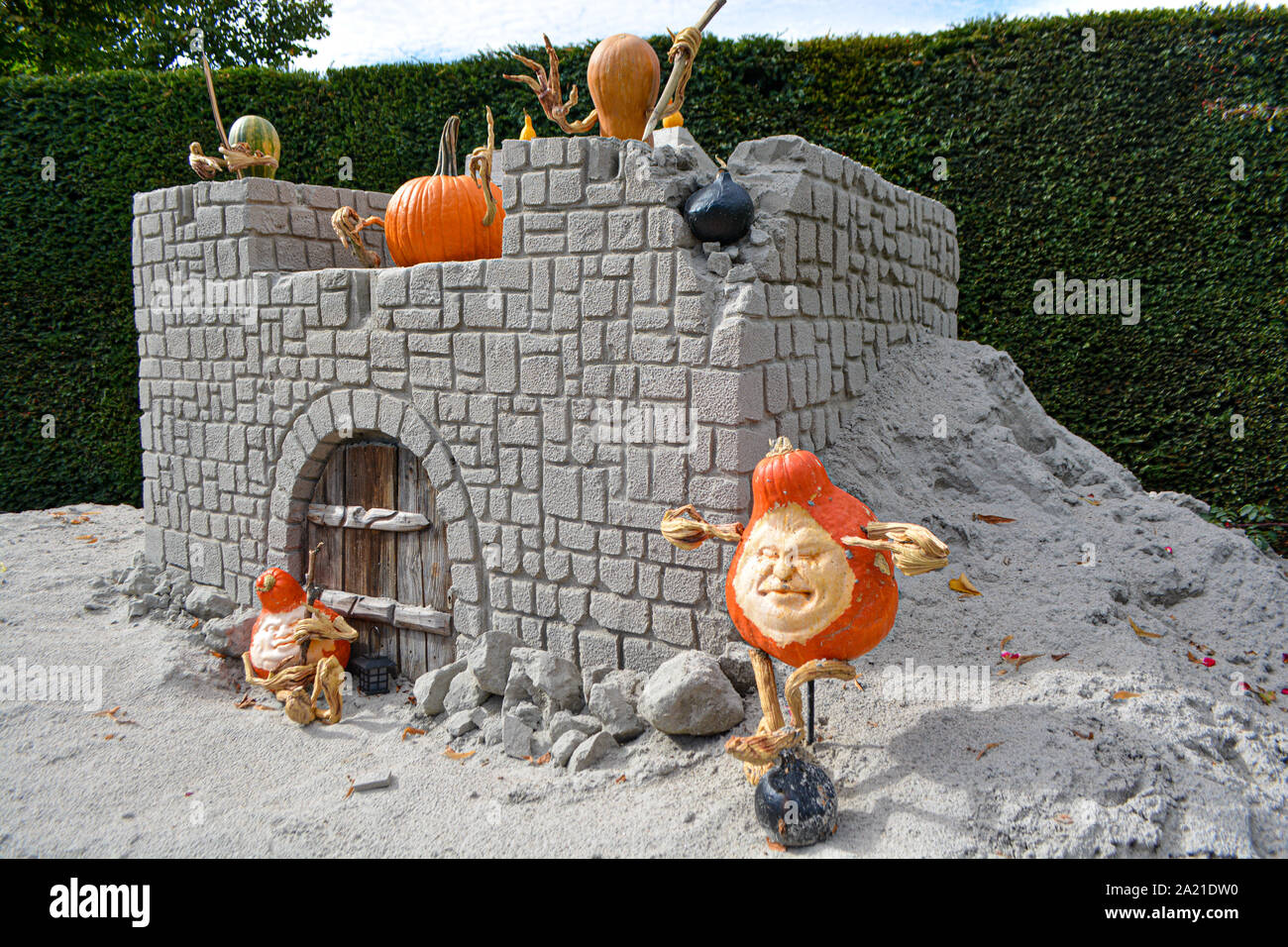 Human pumpkins in a castle in fight Stock Photo - Alamy