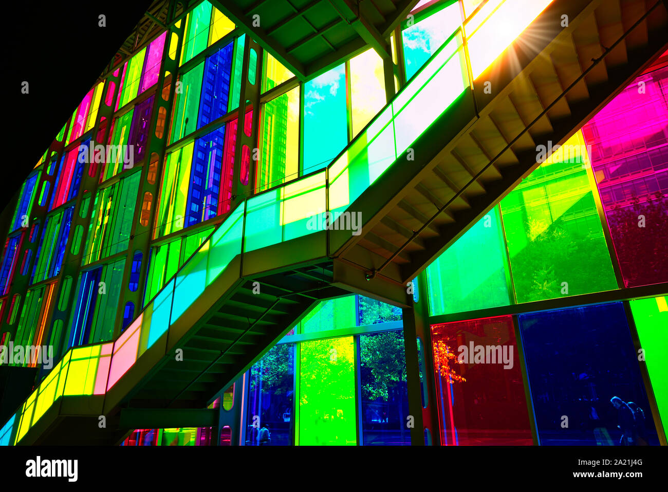 Transparent architecture hi-res stock photography and images - Alamy