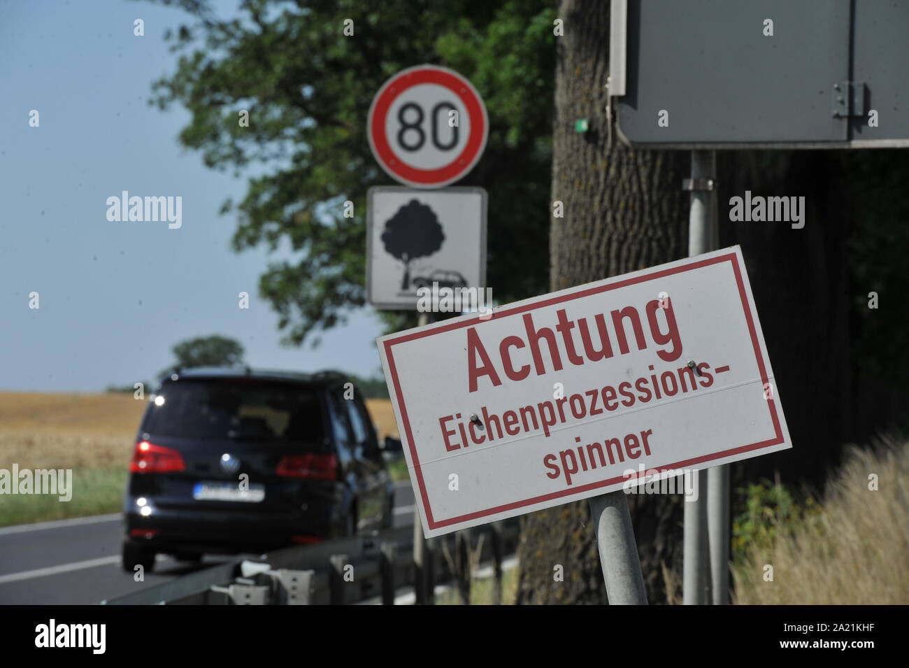 Oak Processionary Moth Warning Sign High Resolution Stock Photography ...