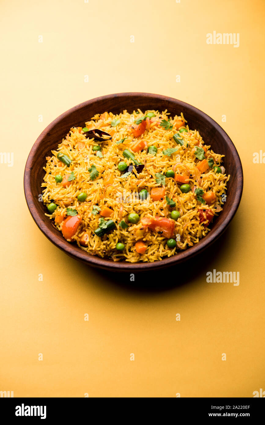 Tawa Pulao/Pulav/Pilaf/Pilau is an Indian Street Food made using ...