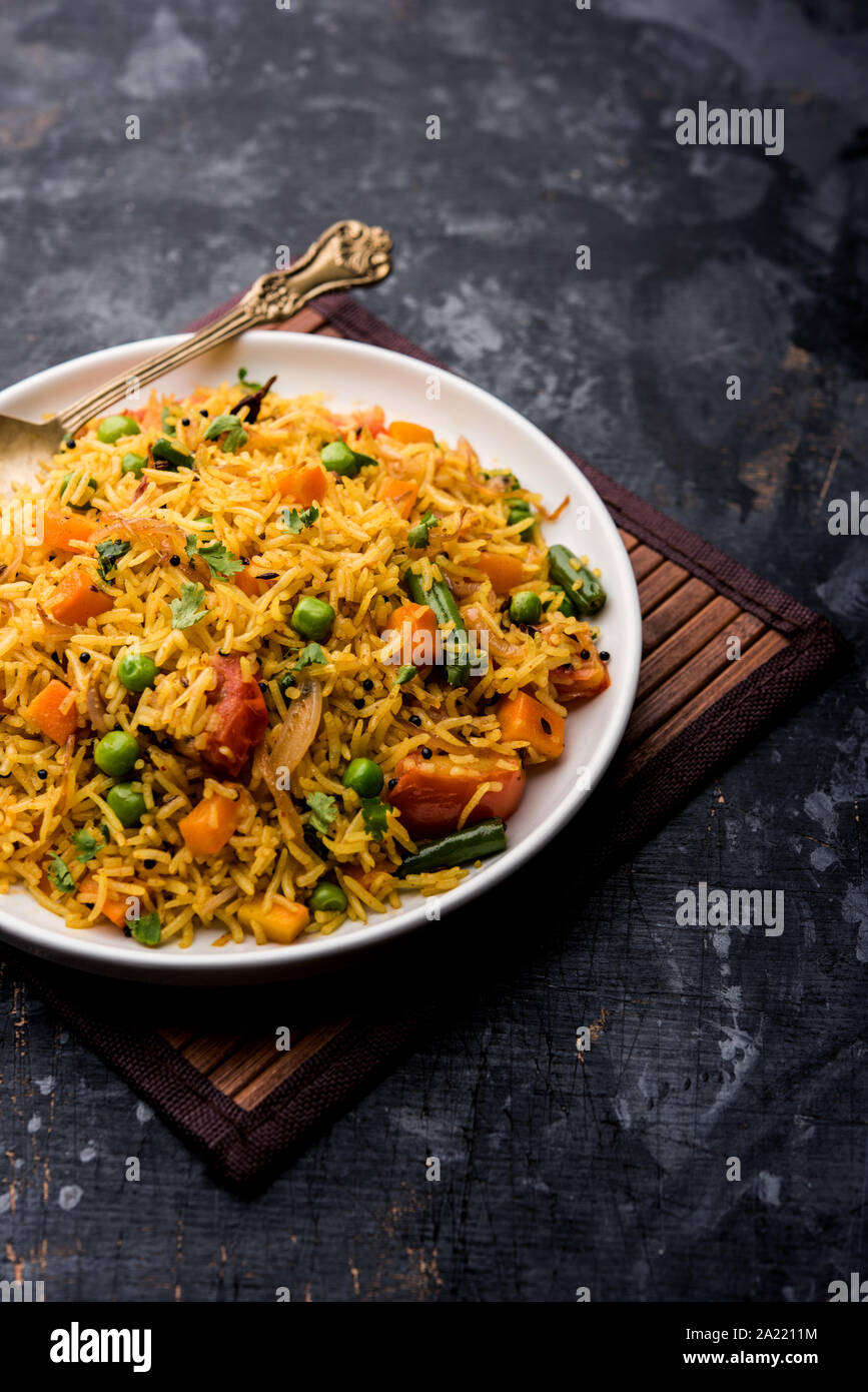Tawa Pulao/Pulav/Pilaf/Pilau is an Indian Street Food made using ...