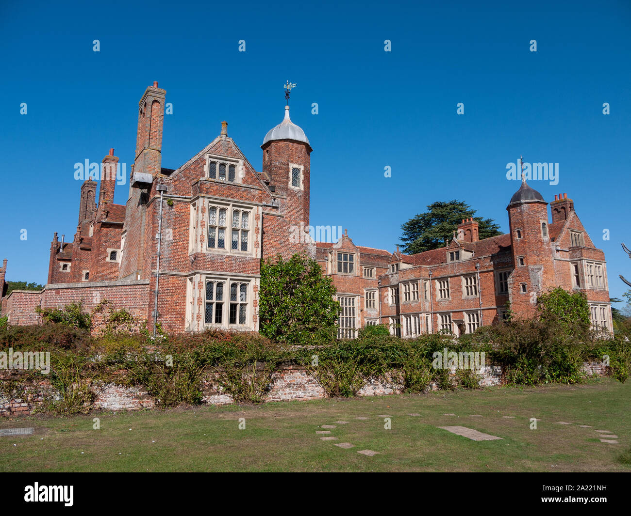 Kentwell Hall Suffolk Tudor Manor special day visit olde romantic ...