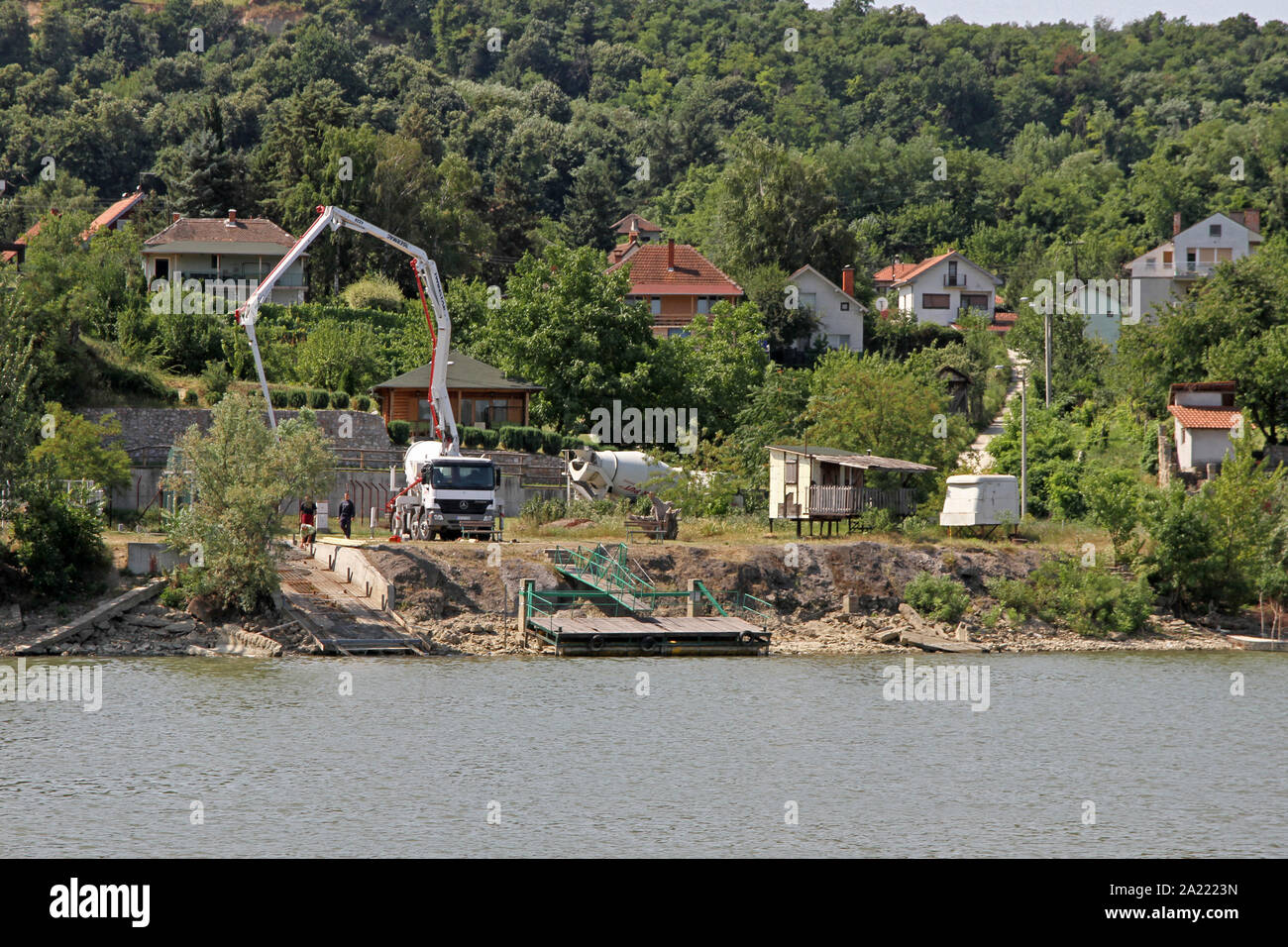 Cranetrucks hi-res stock photography and images - Alamy