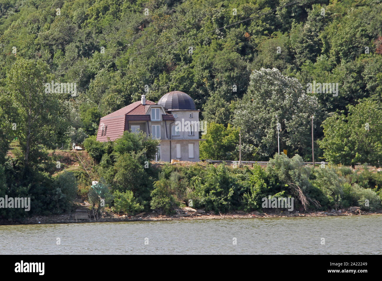 Danube townhouses hi-res stock photography and images - Alamy