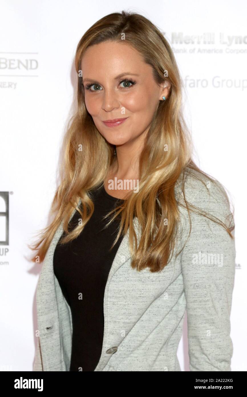 Jessica kinni hi-res stock photography and images - Alamy