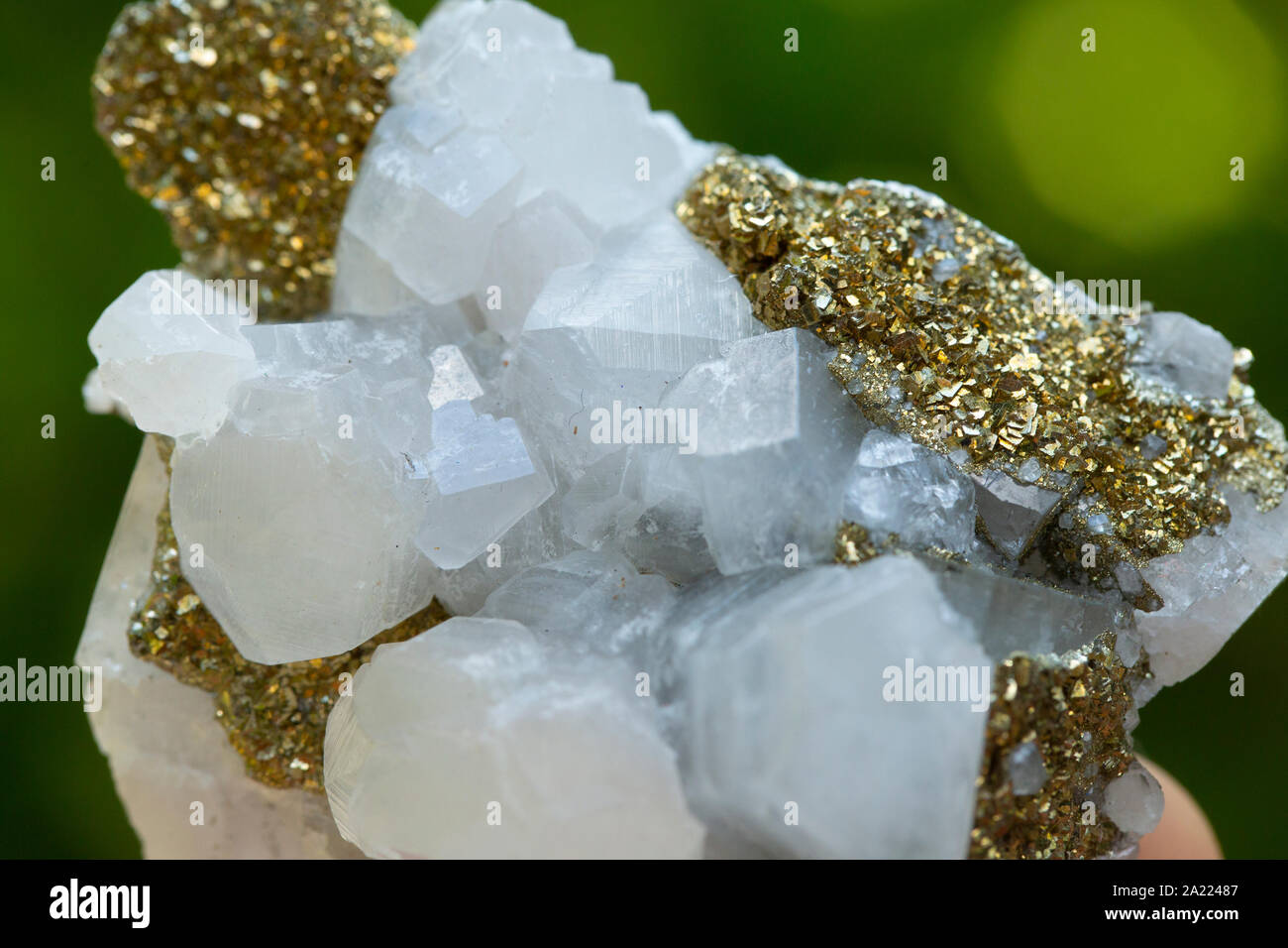 mineral specimen stone rock quartz Stock Photo - Alamy