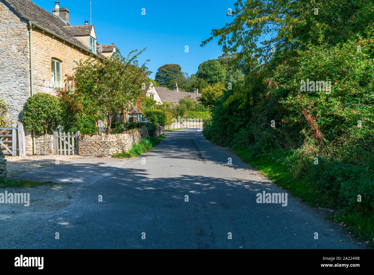 Limestone Building High Resolution Stock Photography and Images - Alamy