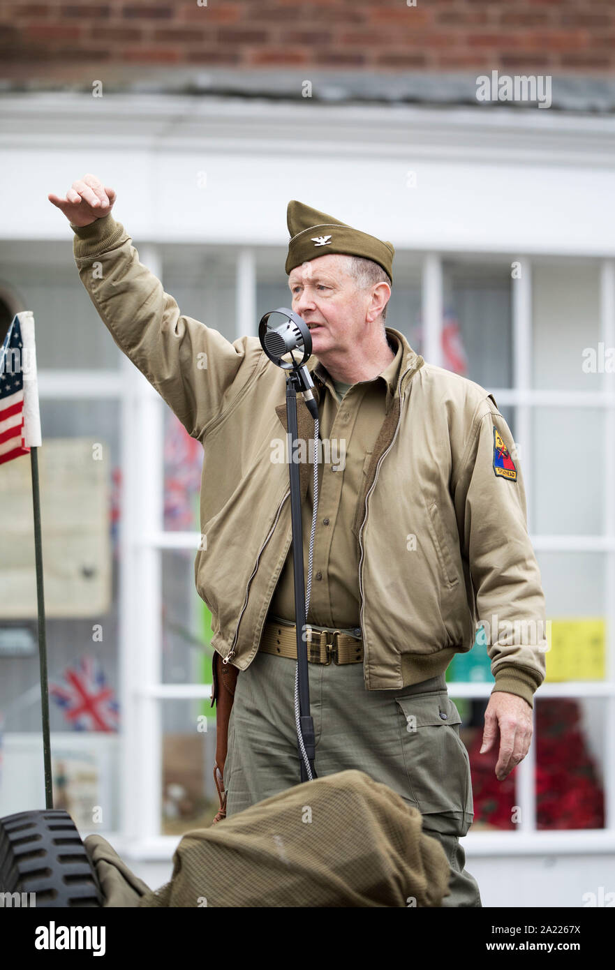 Wales, Welshpool 1940’s weekend, September 2019. Jeep Johnson singing ...