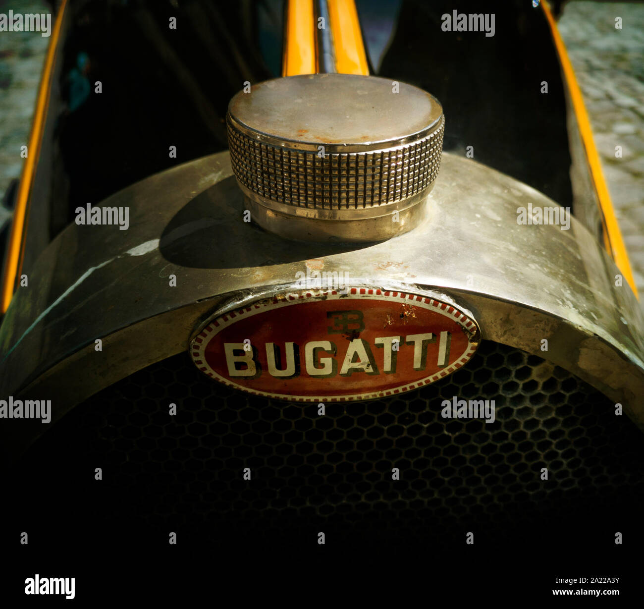Bugatti logo hi-res stock photography and images - Alamy