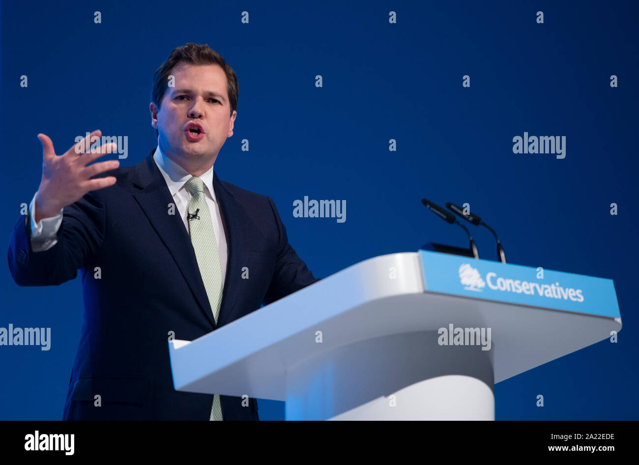 Robert jenrick hi-res stock photography and images - Alamy