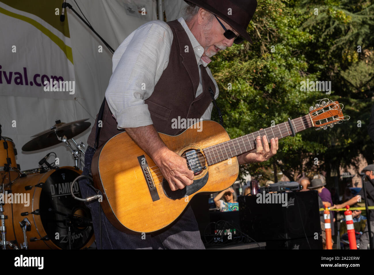 Sonoma, California. 28th September, 2019. Blues guitarist Roy Rogers ...
