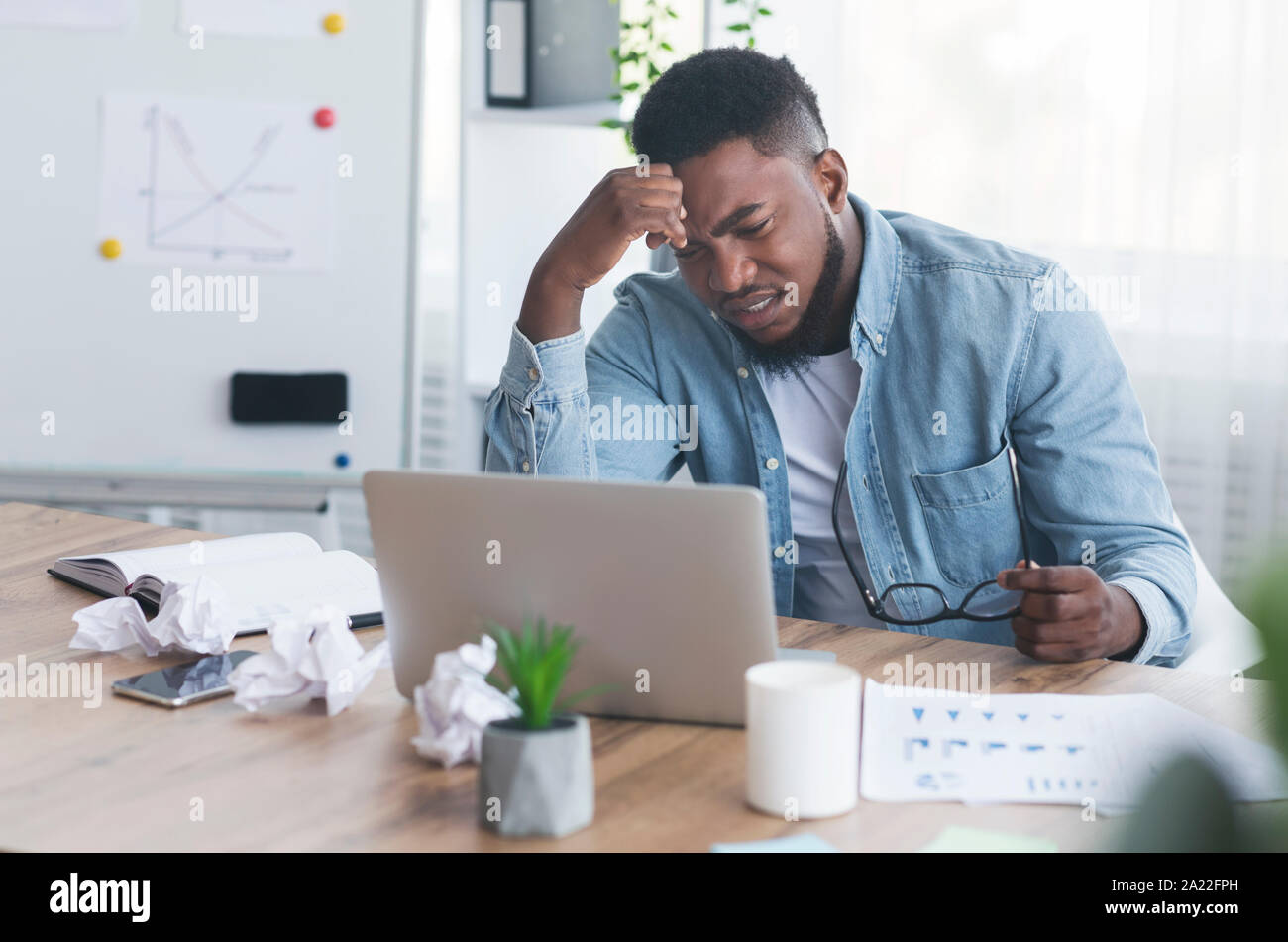 Finish work hi-res stock photography and images - Alamy