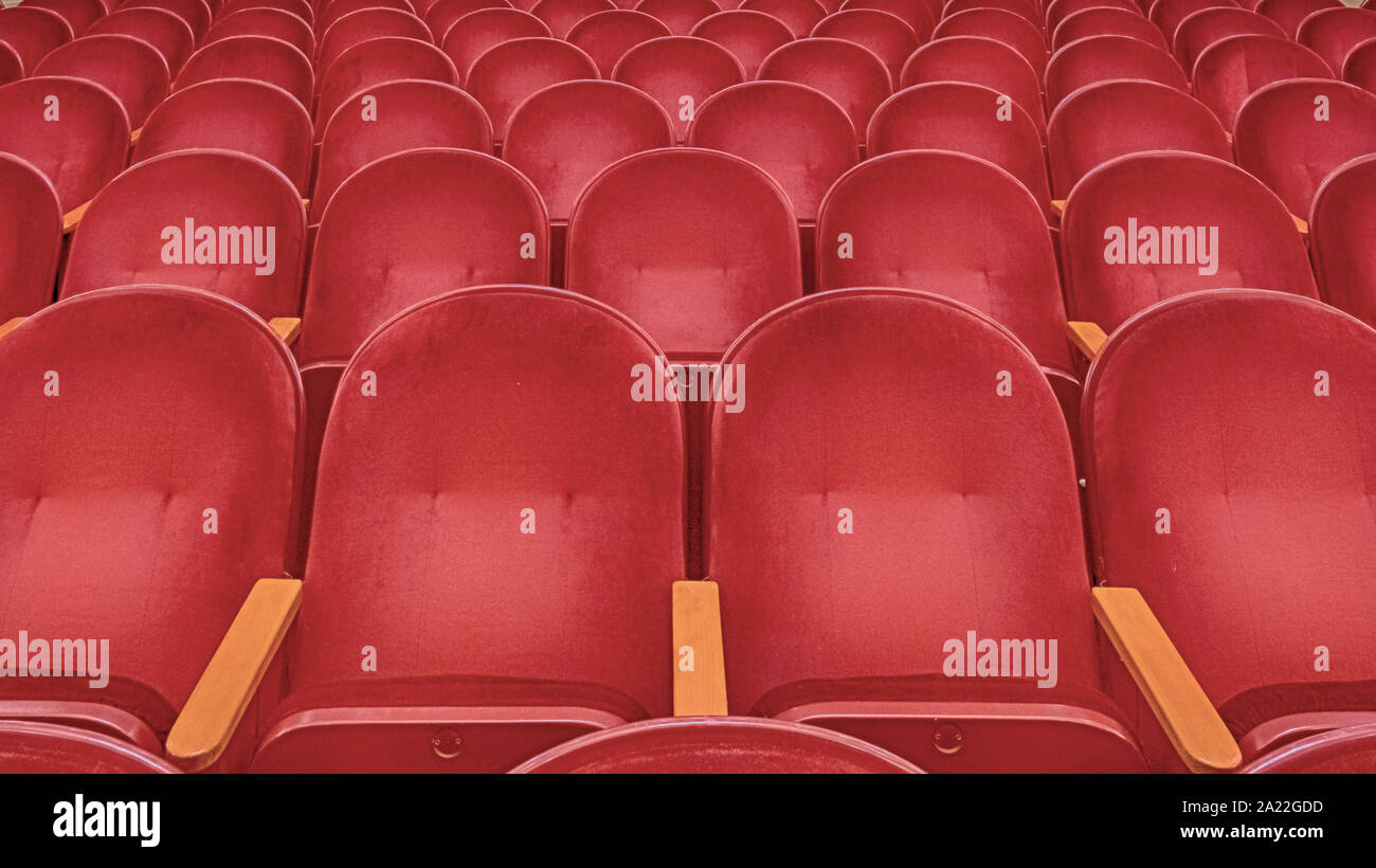 Musical chairs hi-res stock photography and images - Alamy