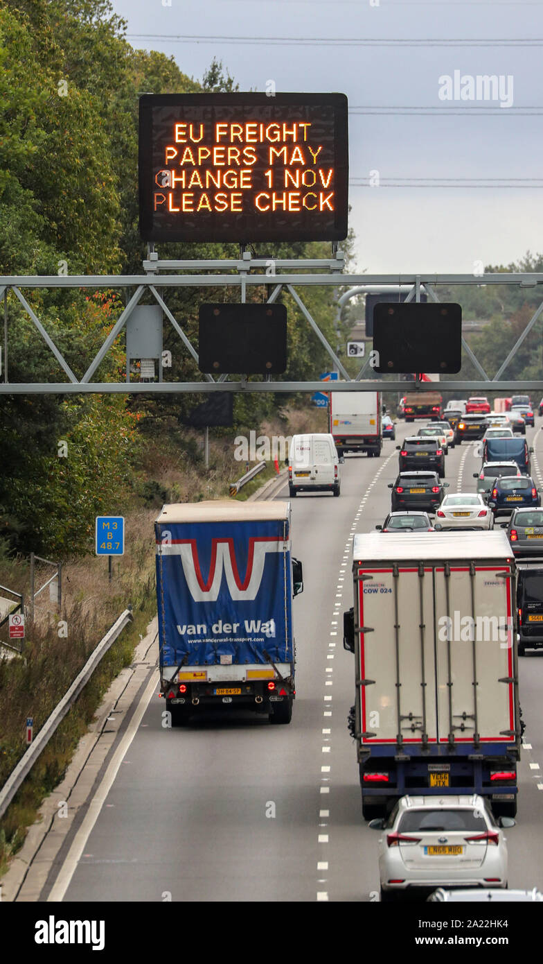 A Matrix Sign Over M3 Motorway High Resolution Stock Photography and ...