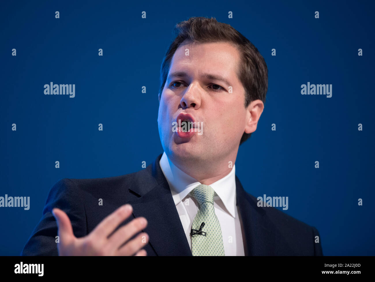 Robert jenrick hi-res stock photography and images - Alamy