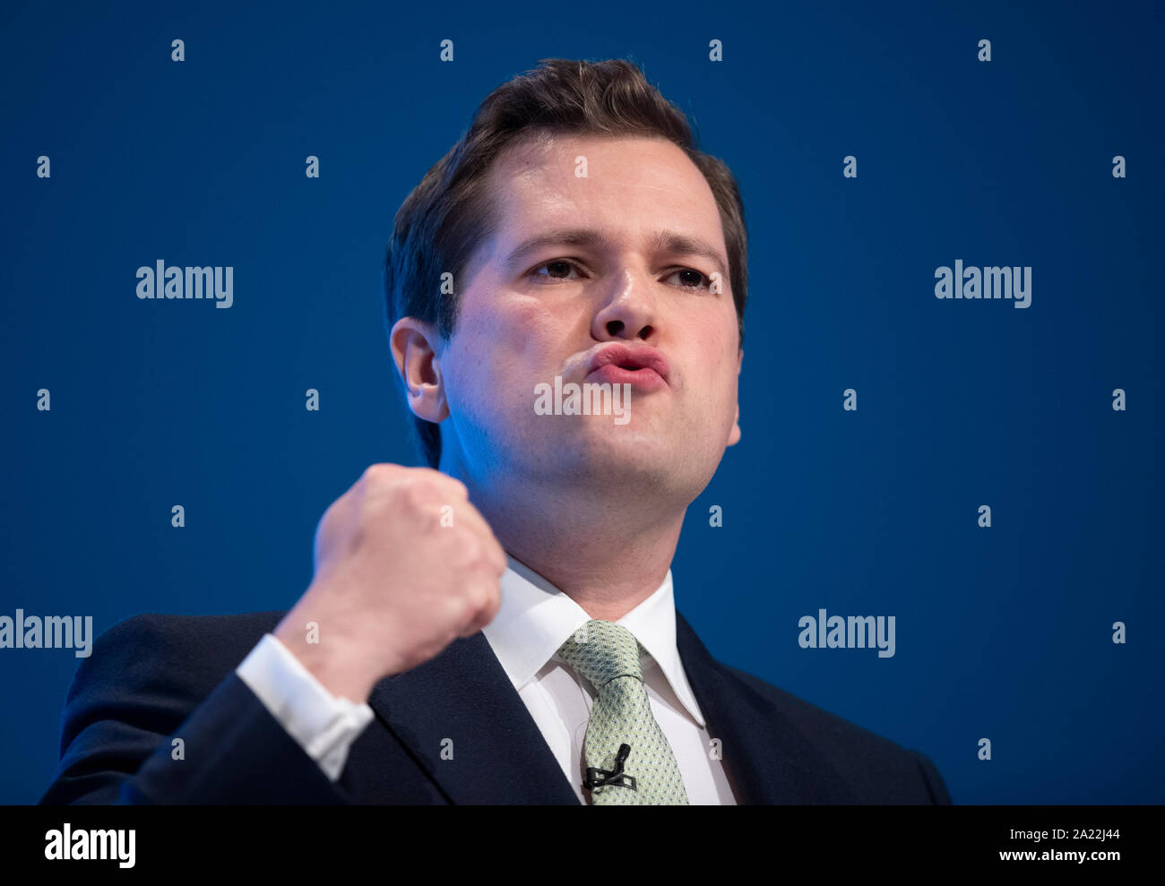 Housing secretary robert jenrick speaking hi-res stock photography and ...