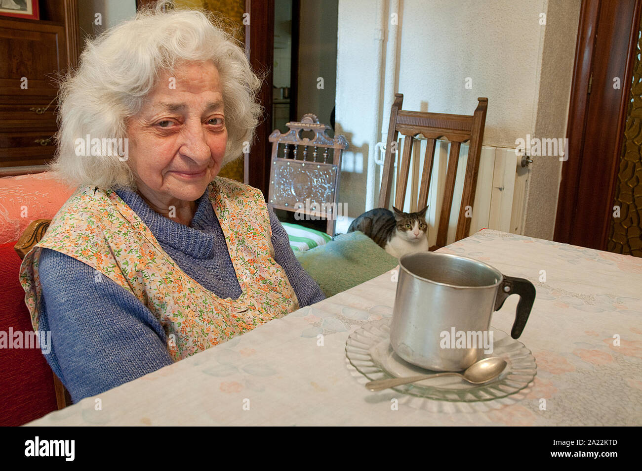 Old woman at home Stock Photo - Alamy