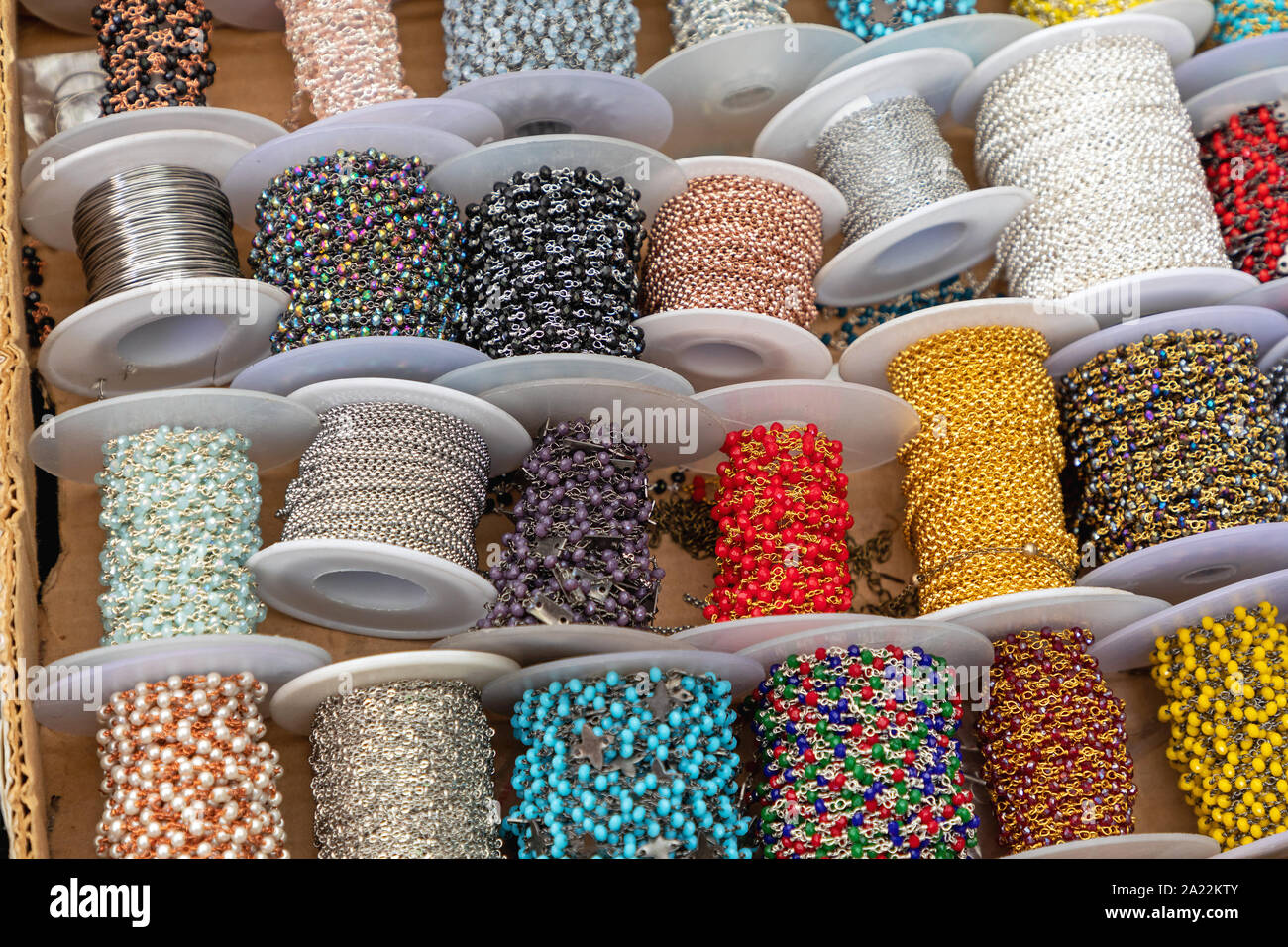 Reels With Chains for Bijoux Jewellery Crafts Stock Photo - Alamy