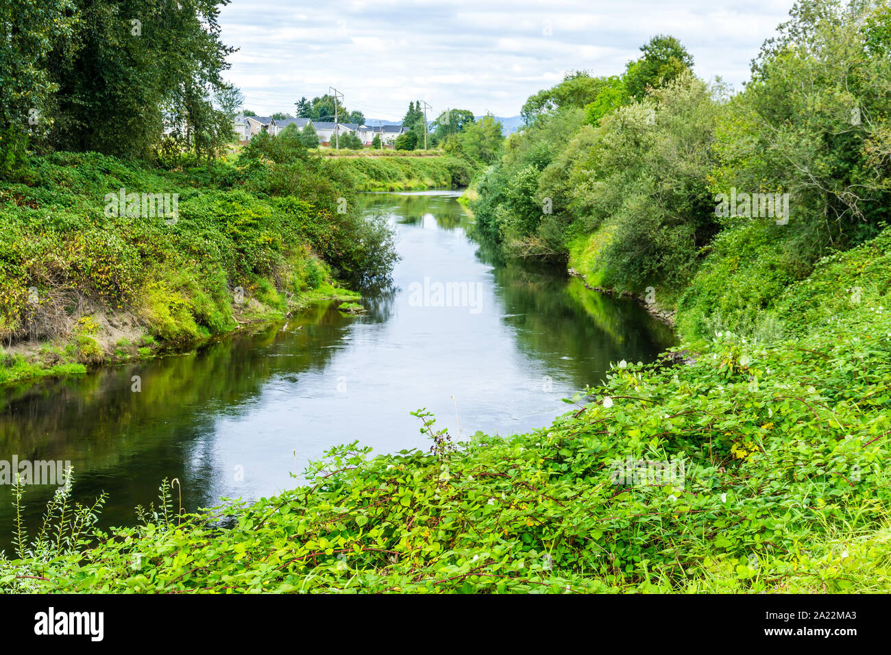 A view of the Green River in Kent, Washington in summertime Stock Photo ...