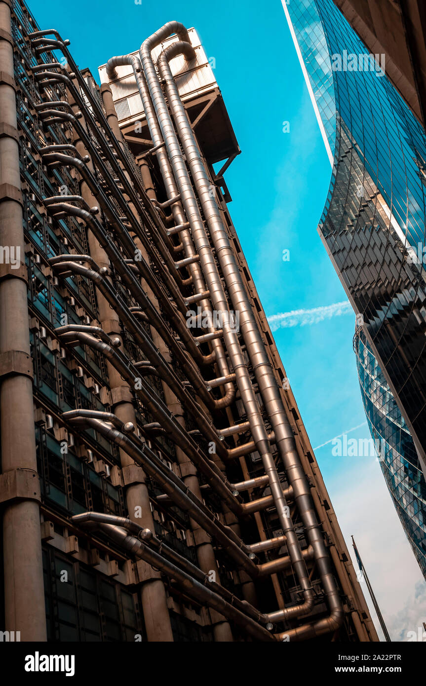 Lloyds building city london 1986 hi-res stock photography and images ...