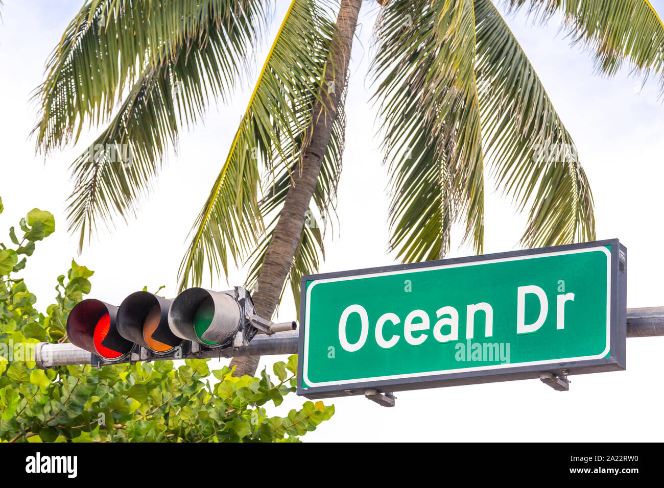 Ocean drive street sign in the Art Deco district in South Miami USA ...