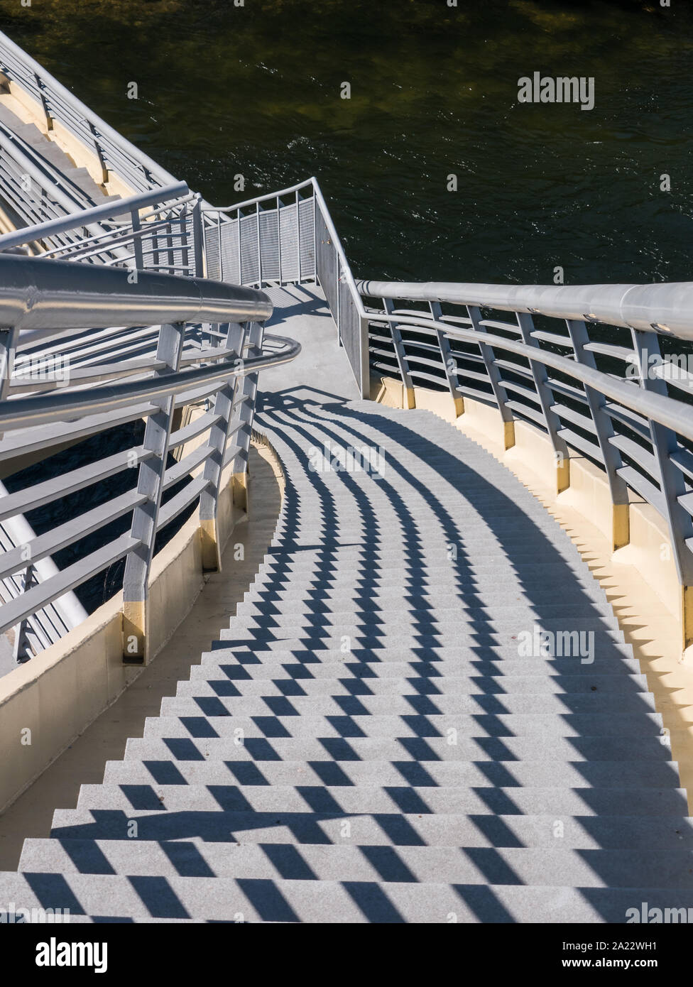 Steps and pedestrian bridge hi-res stock photography and images - Alamy