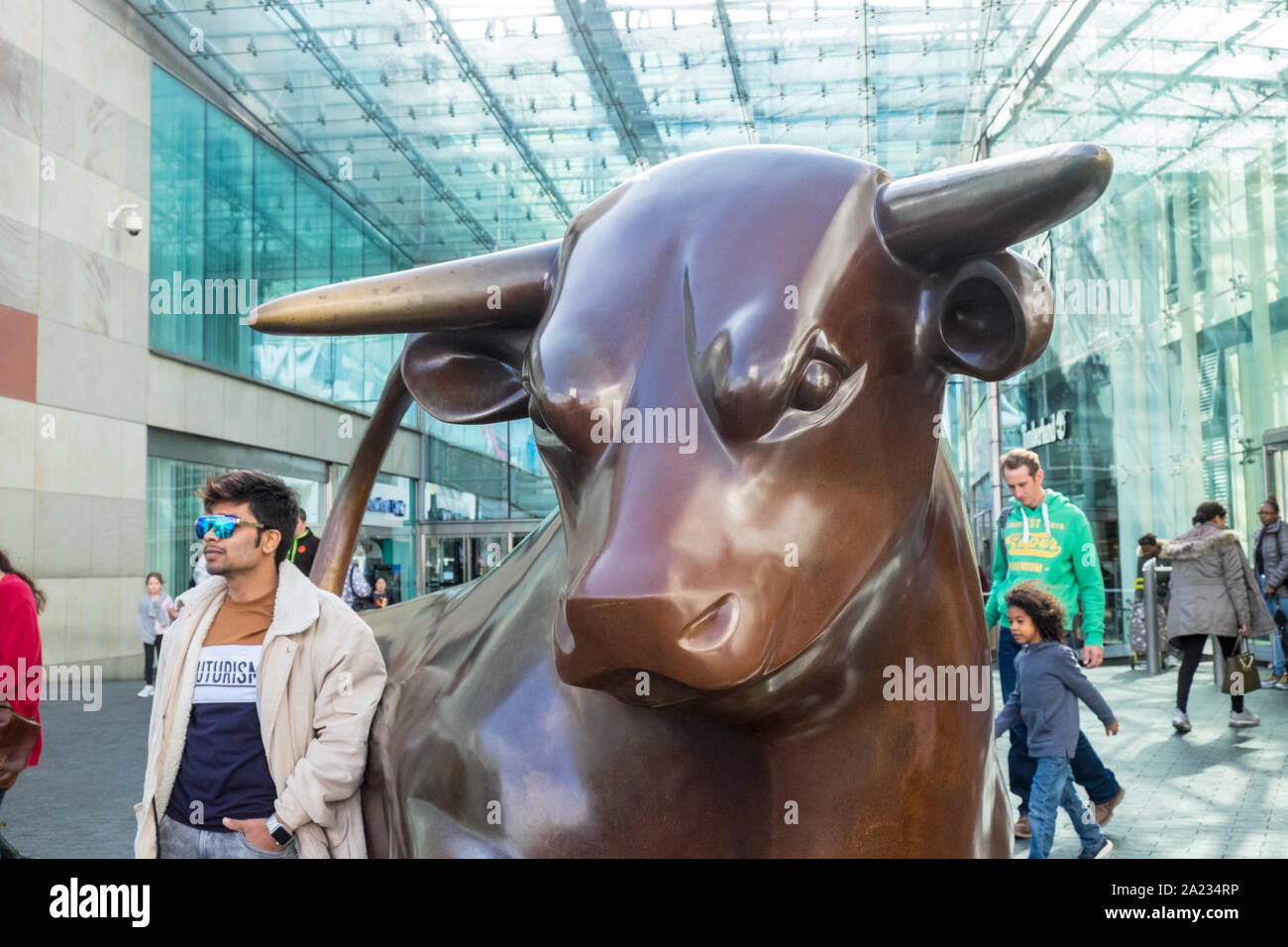 Shoppers bull ring hi-res stock photography and images - Alamy