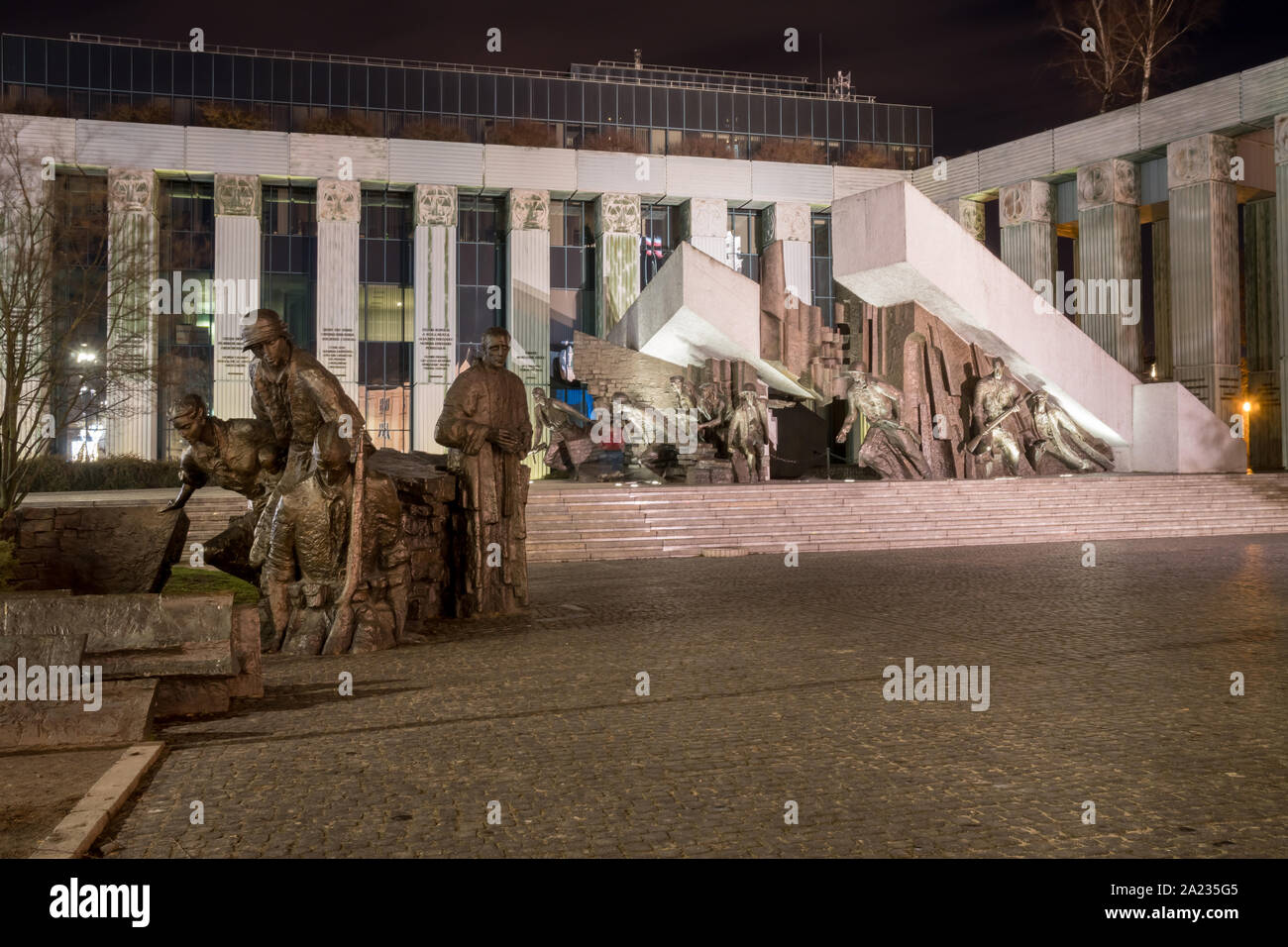 Warsaw, Poland - 02.01.2019: Night view of Monument to the Warsaw ...