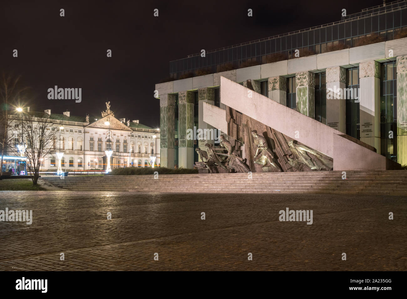 Warsaw, Poland - 01.01.2019: Night view of Monument to the Warsaw ...
