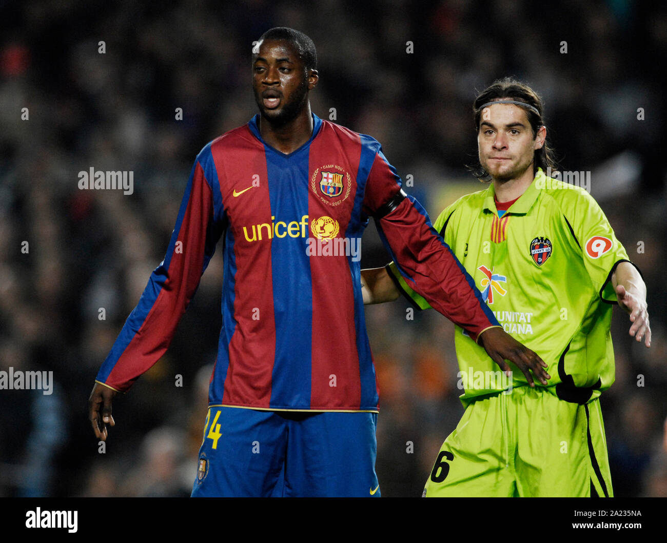 Yaya touré fc barcelona hi-res stock photography and images - Alamy