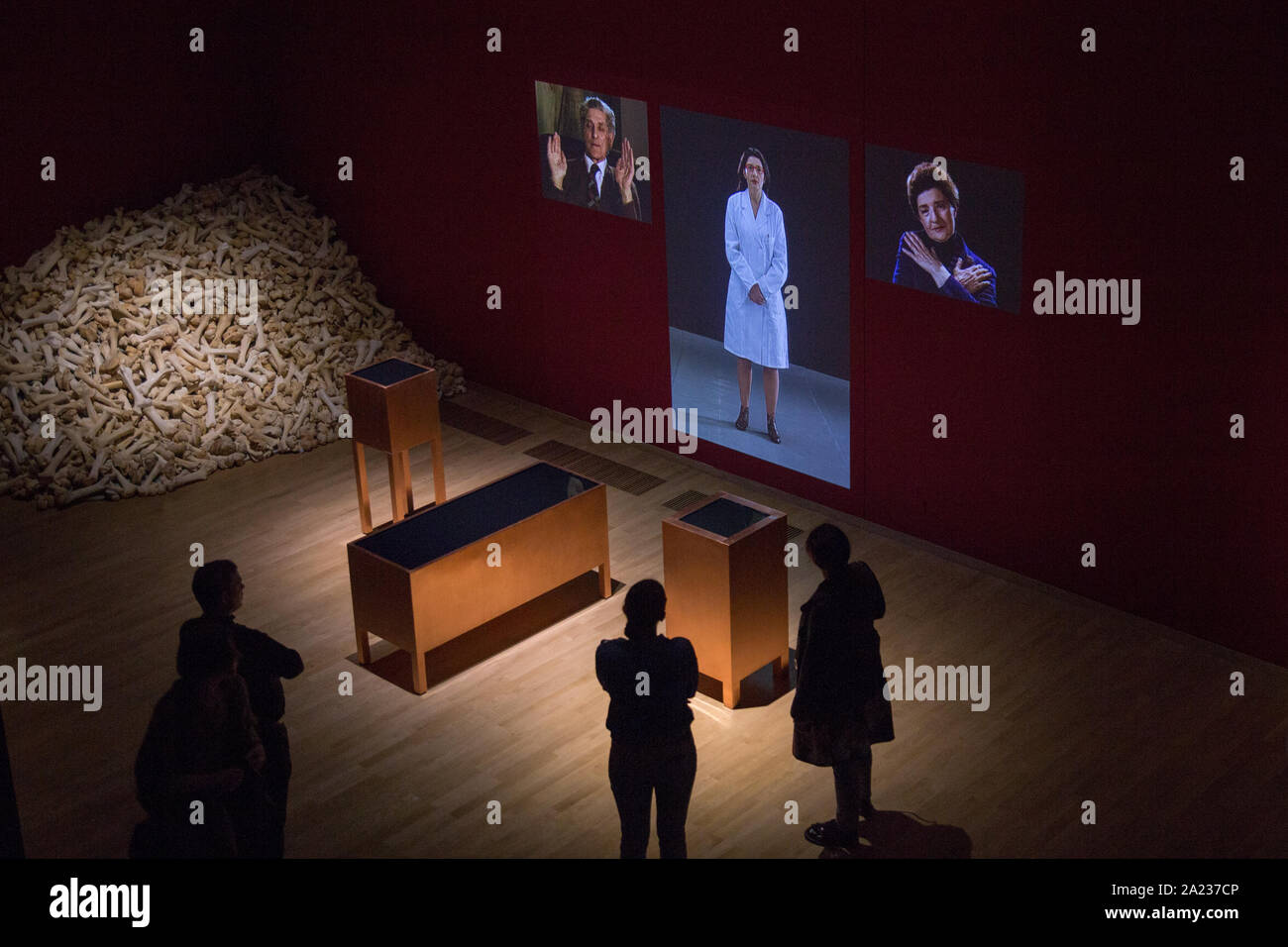 The Cleaner exhibition of Marina Abramovic in the Museum of ...