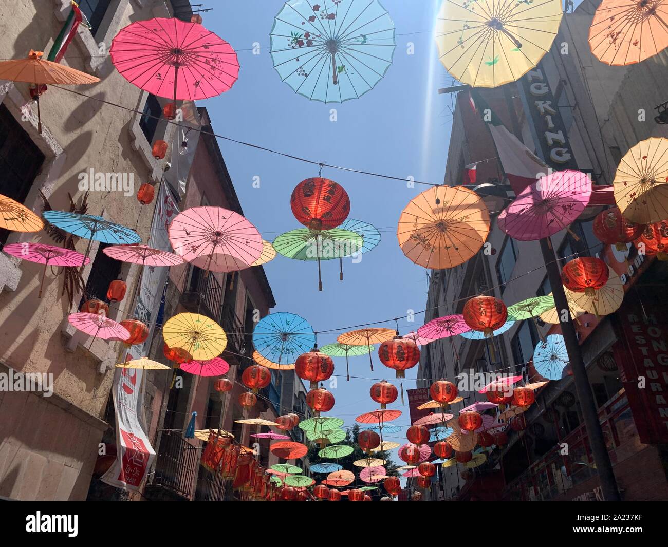 Fiestas populares en mexico hi-res stock photography and images - Alamy