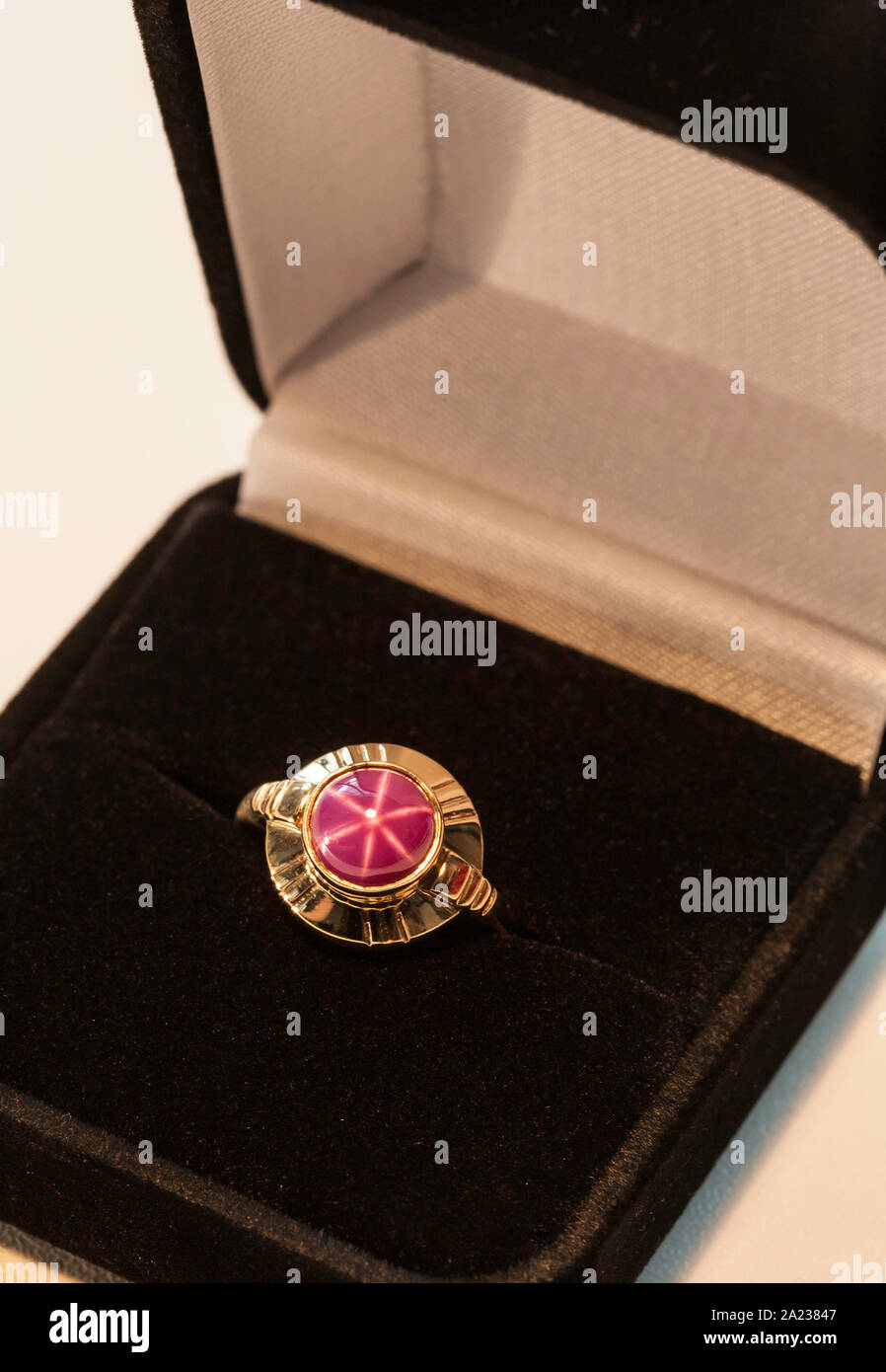 Star Ruby Ring in velvet box Stock Photo - Alamy