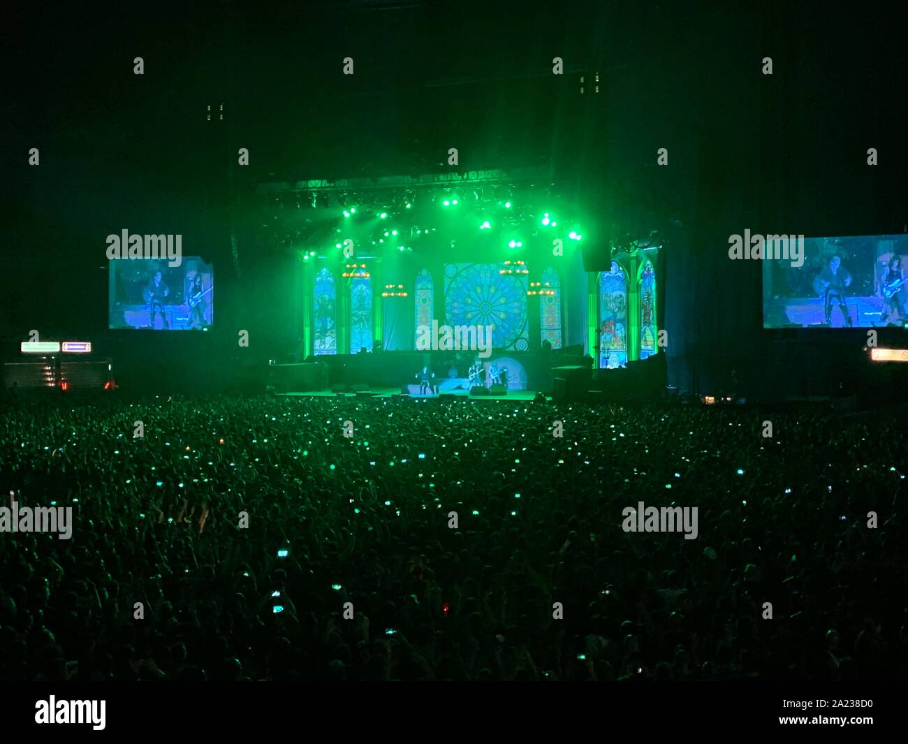 Heavy metal concert stage view hi-res stock photography and images - Alamy
