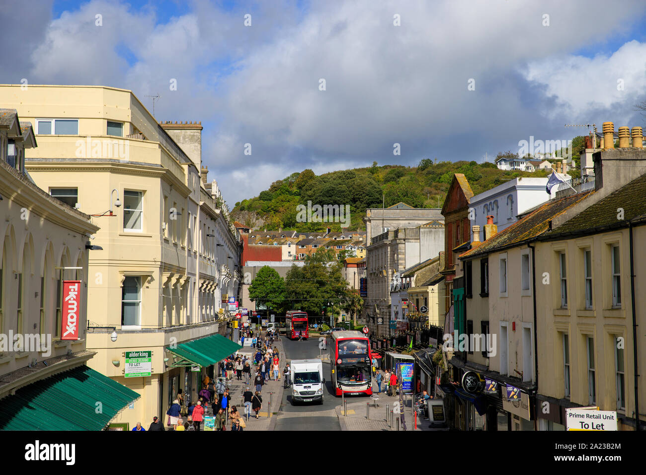 The Shops and people in Fleet Street,Torquay Stock Photo - Alamy