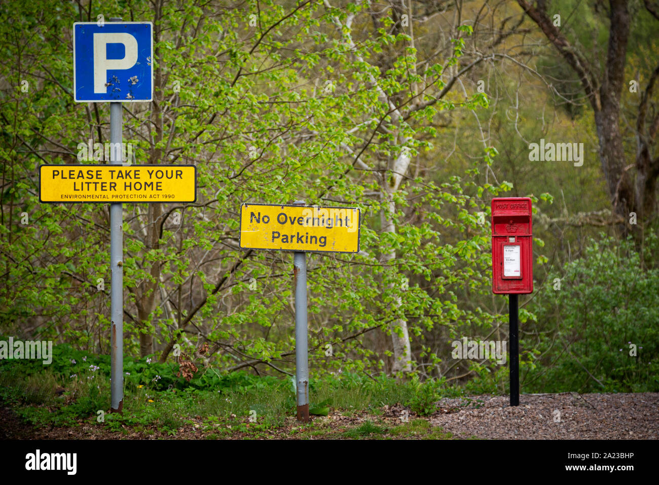 sign in middle of nowhere Stock Photo - Alamy
