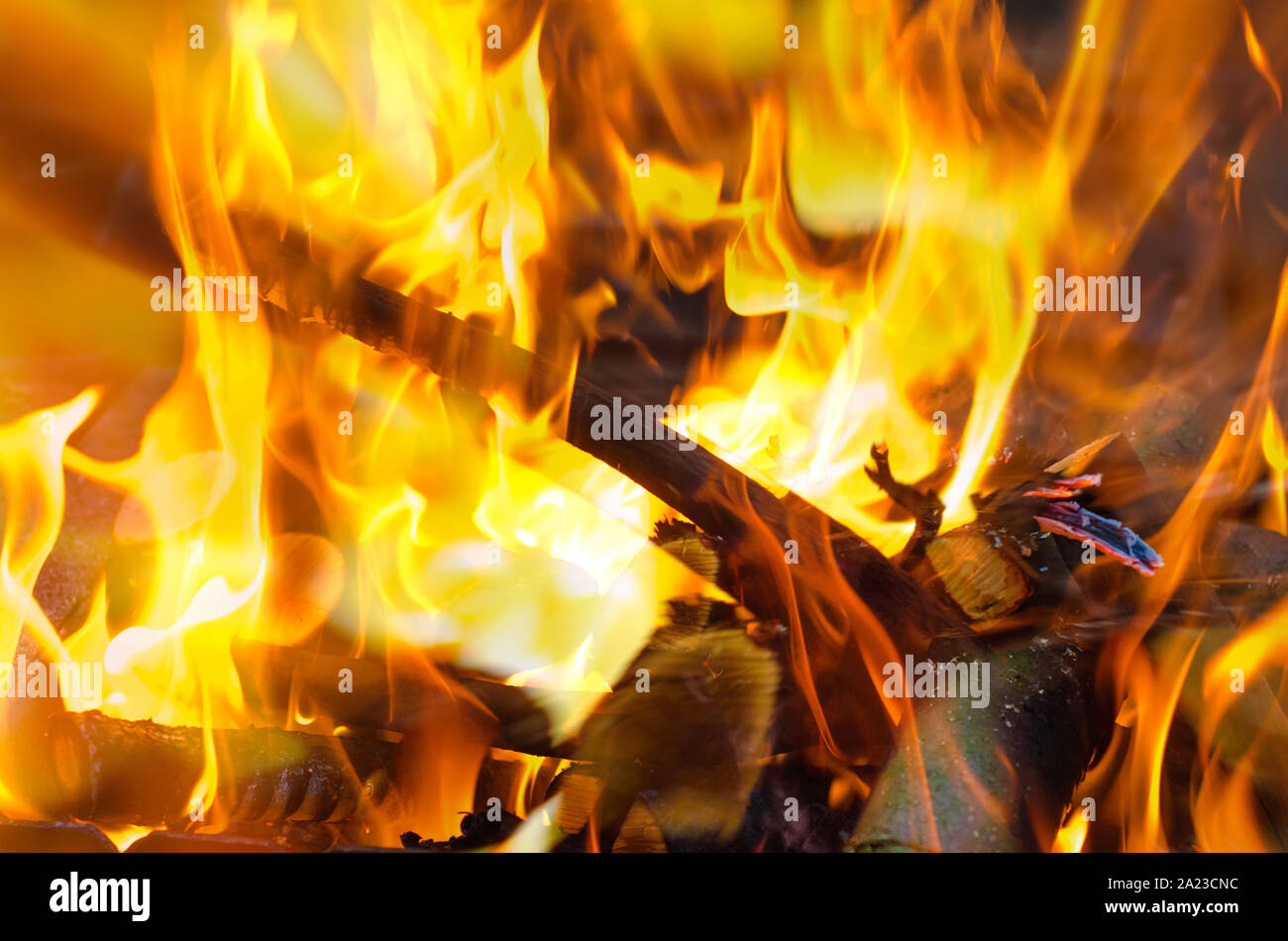 bonfire light at night closeup Stock Photo - Alamy