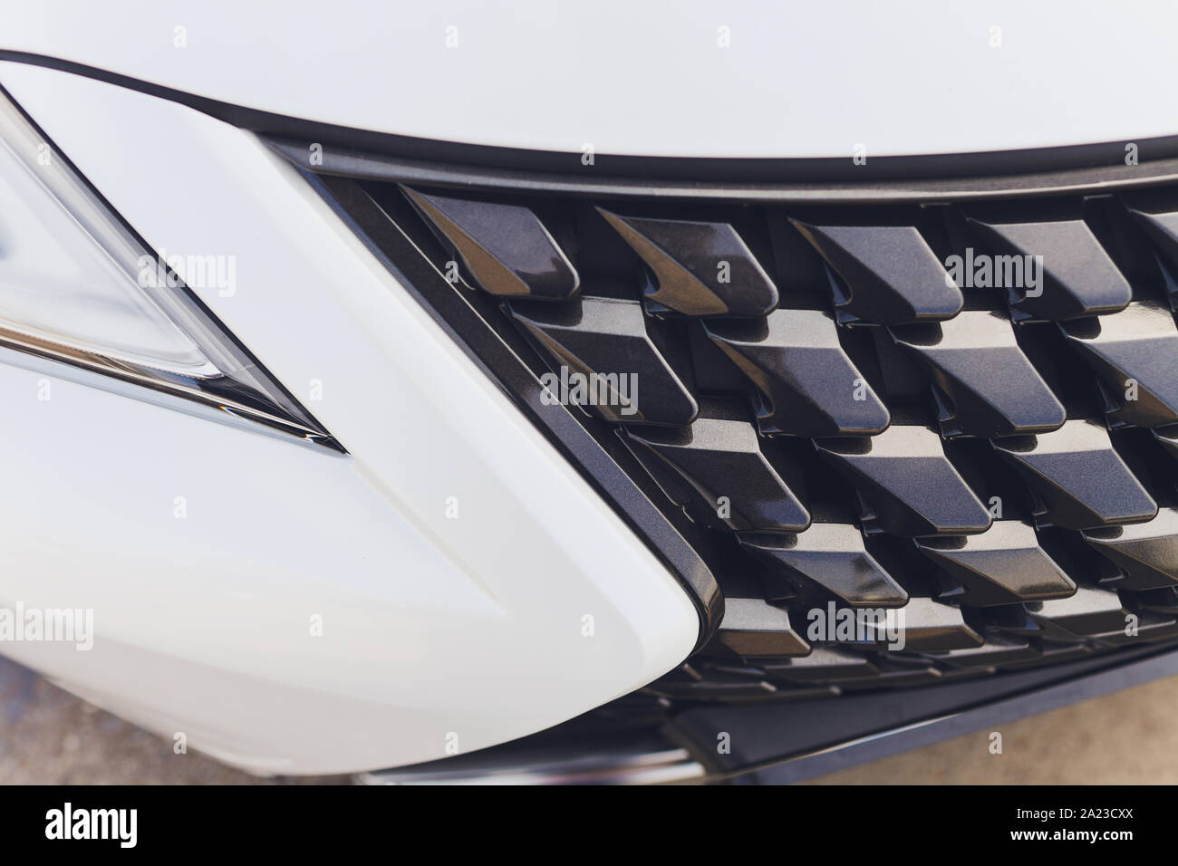 Modern luxury car close-up of grille close-up Stock Photo - Alamy