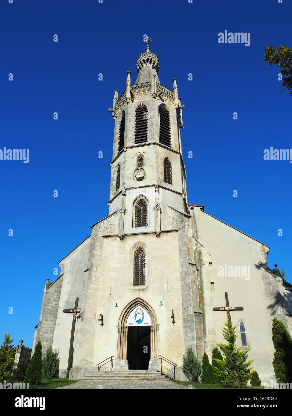 St michaels roman catholic hi-res stock photography and images - Alamy
