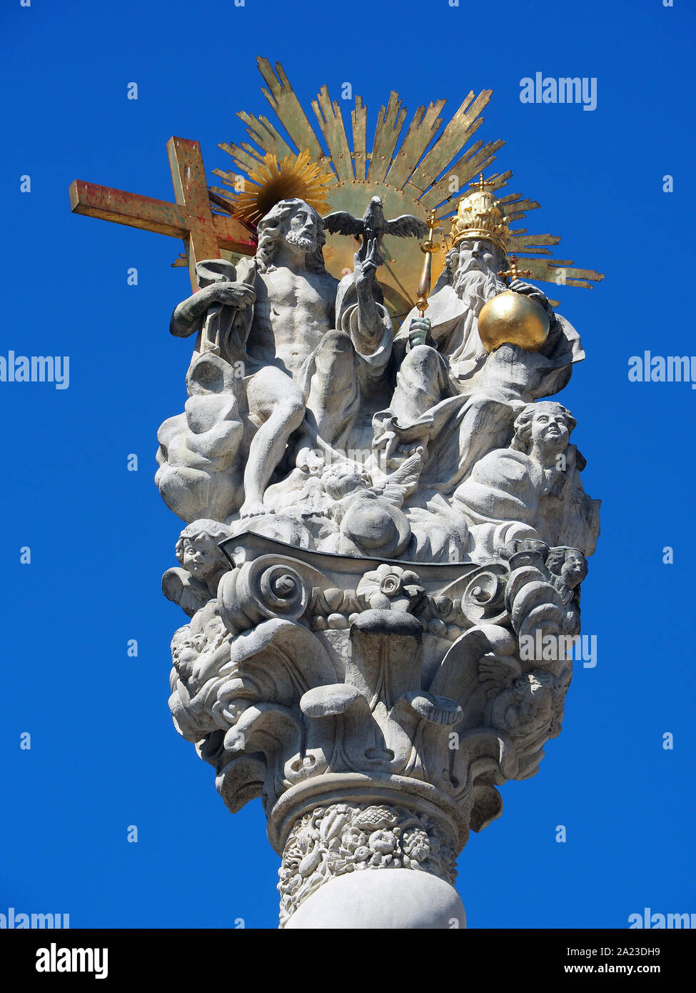 Holy Trinity Statue High Resolution Stock Photography and Images - Alamy