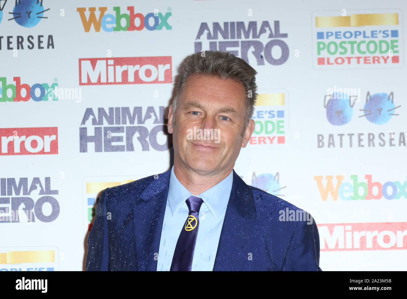 Chris packham animal hero awards hi-res stock photography and images ...