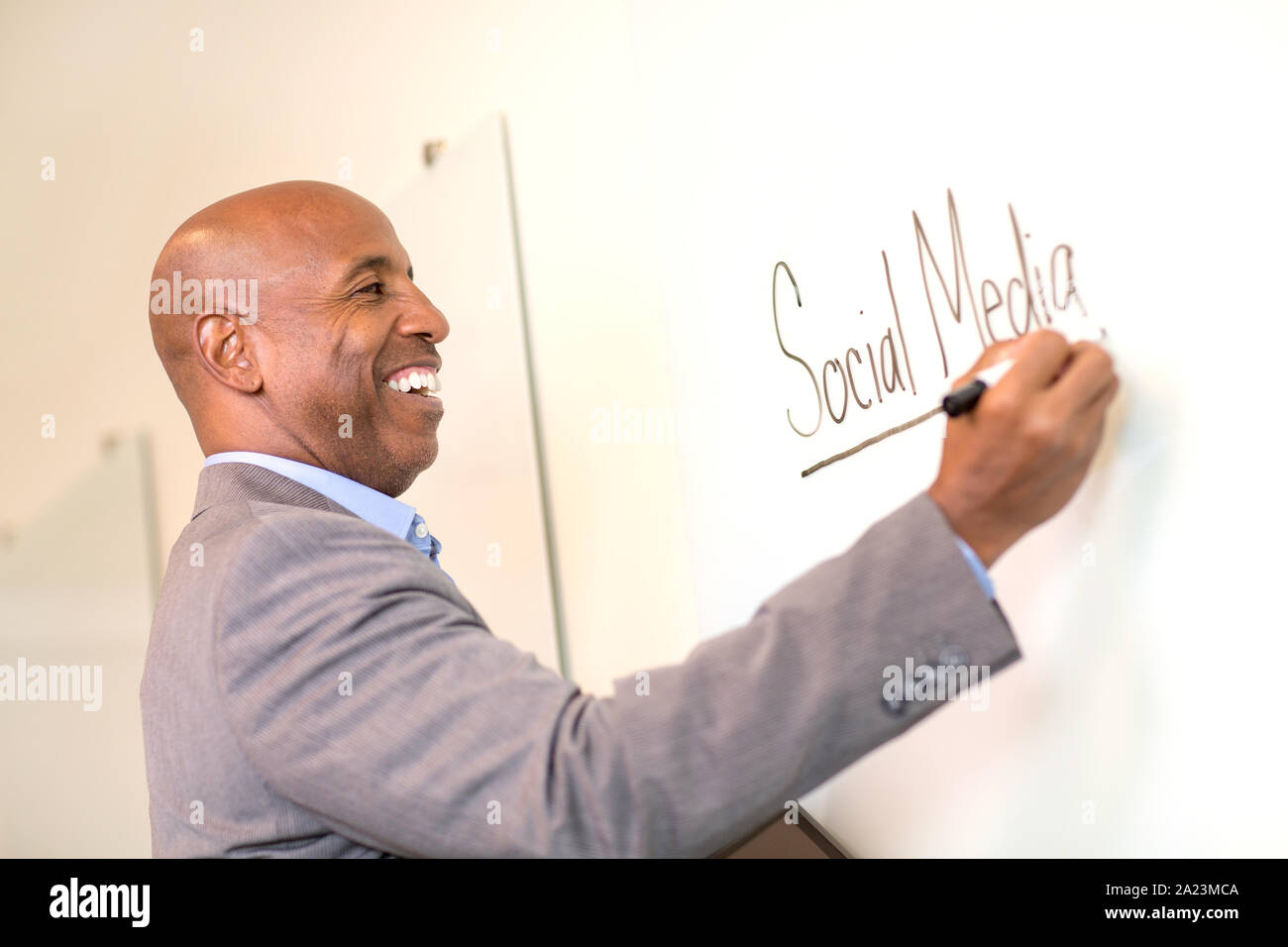Teach ceo hi-res stock photography and images - Alamy